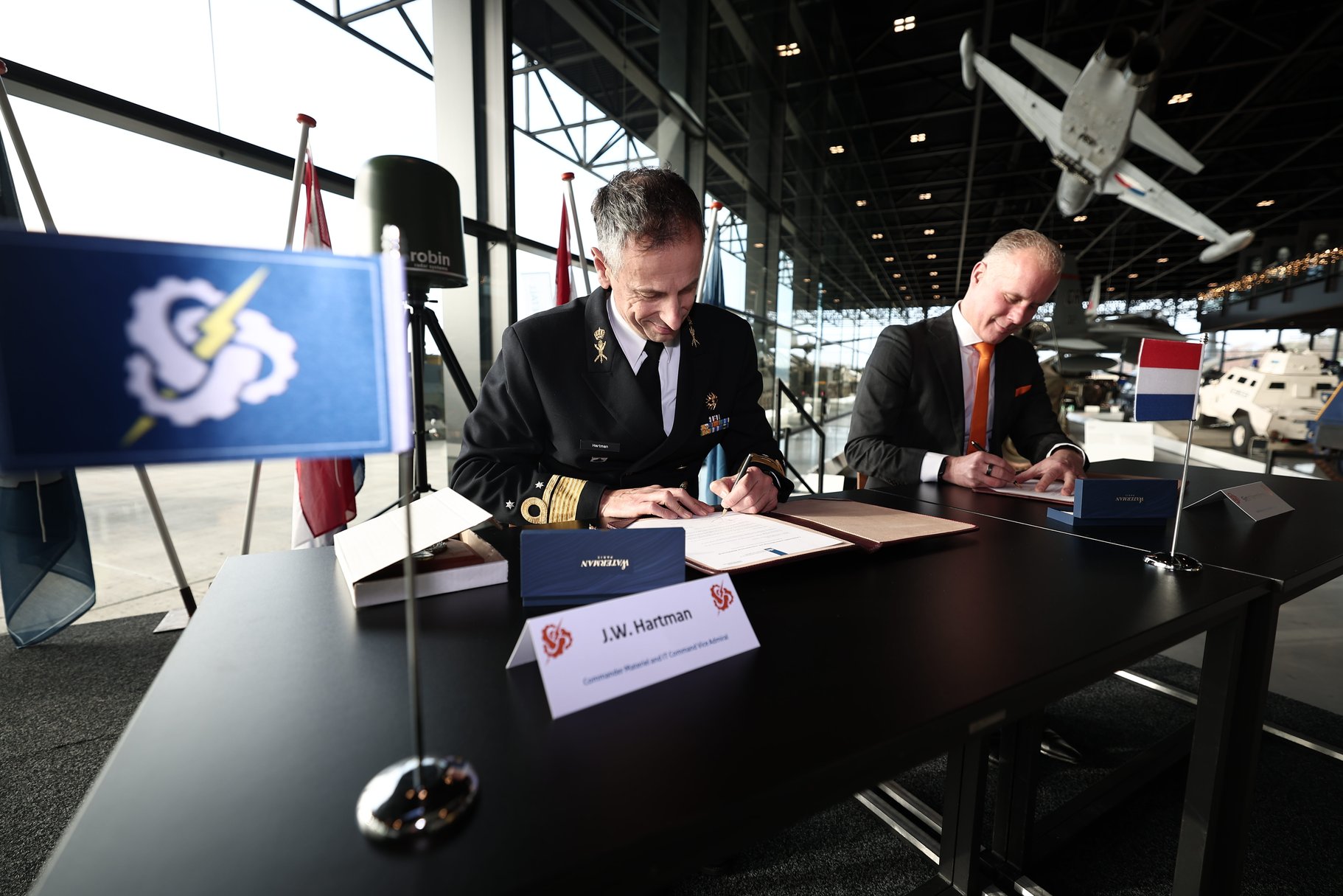 Robin Radar commemorates milestone Dutch MoD contract to supply 100 ...